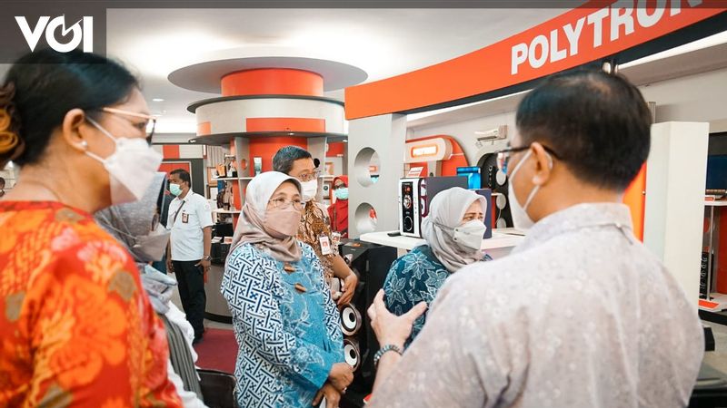 In The Midst Of Omicron, Polytron, Owned By The Hartono Brothers, Gets ...