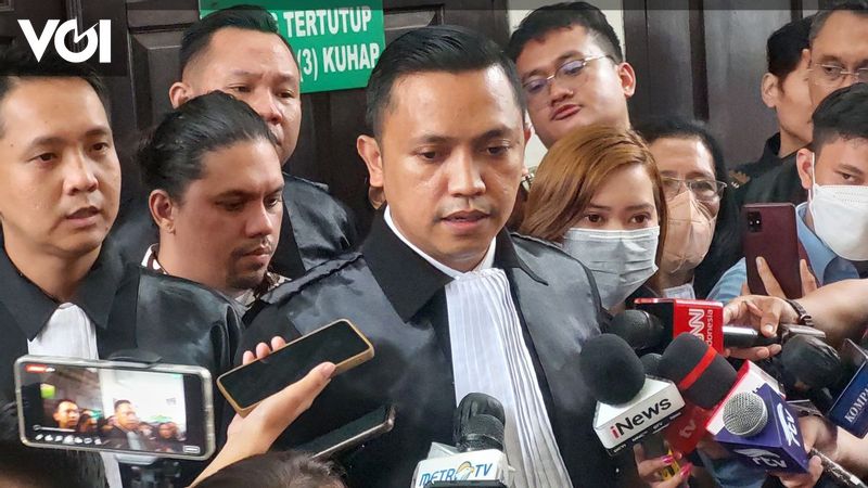 Profil Ronny Talapessy, Pengacara yang Dampingi Richard Eliezer di ...