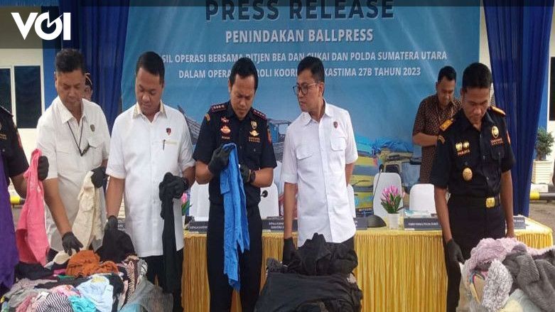 Polda Sumut dan Bea Cukai Bongkar Penyelundupan Pakaian Bekas Ilegal Polda Sumut dan Bea Cukai Bongkar Penyelundupan Pakaian Bekas Ilegal
