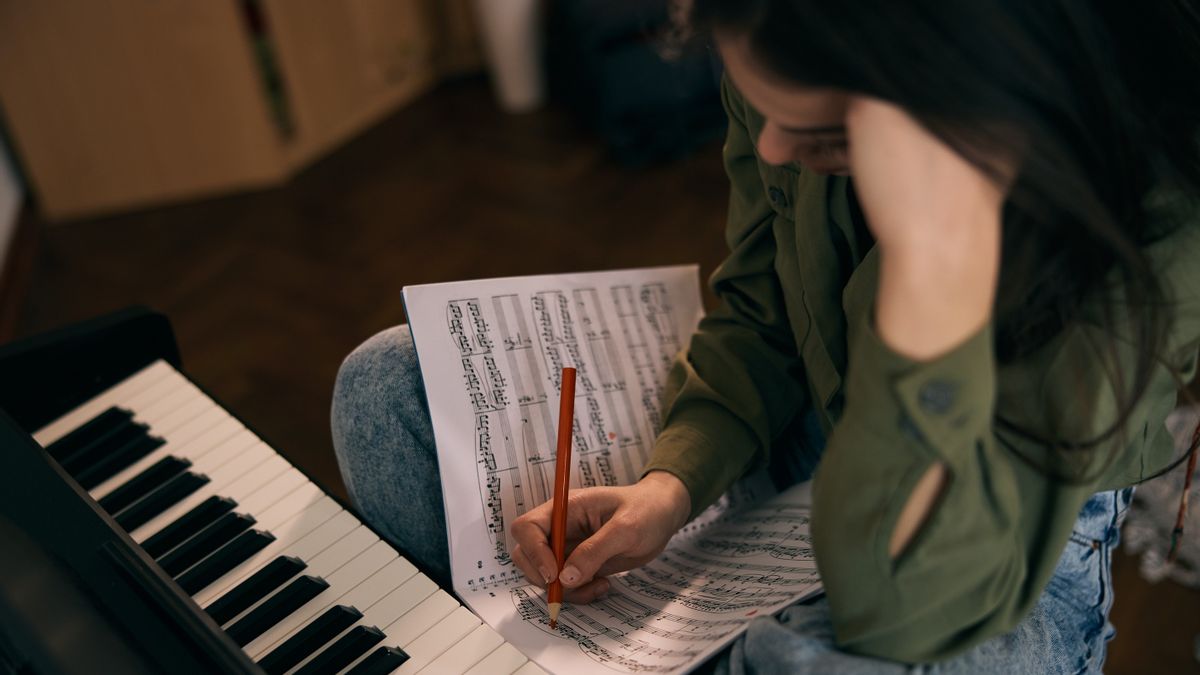 Memahami Notasi Musik Sederhana! Mengenal Sistem Penulisan Lagu yang ...