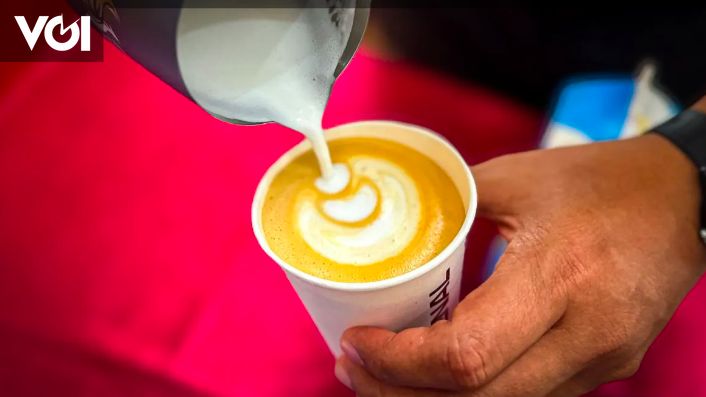 Simple Steps To Make Coffee At Home, Wait 4 Minutes After Brewed