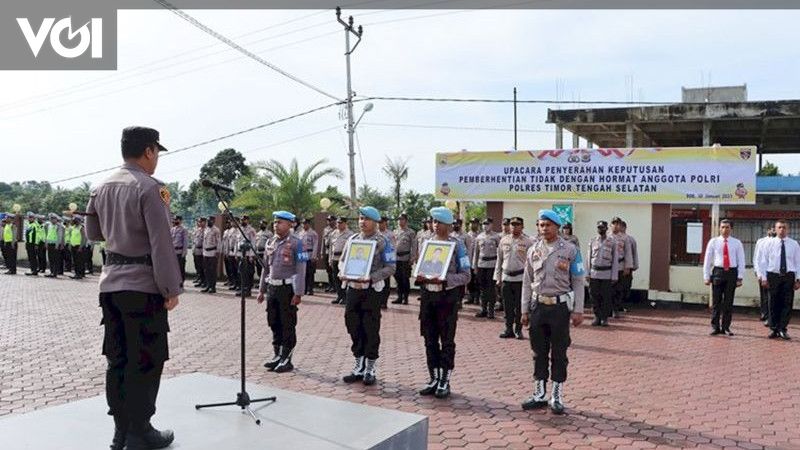 Pelanggaran Disiplin Dan Kode Etik 2 Anggota Polri Di Tts Dipecat Tak