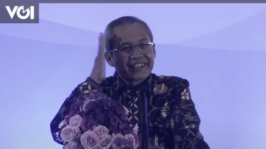 As Jokowi Said, Alexander Marwata Said His Hair Was White Because He ...
