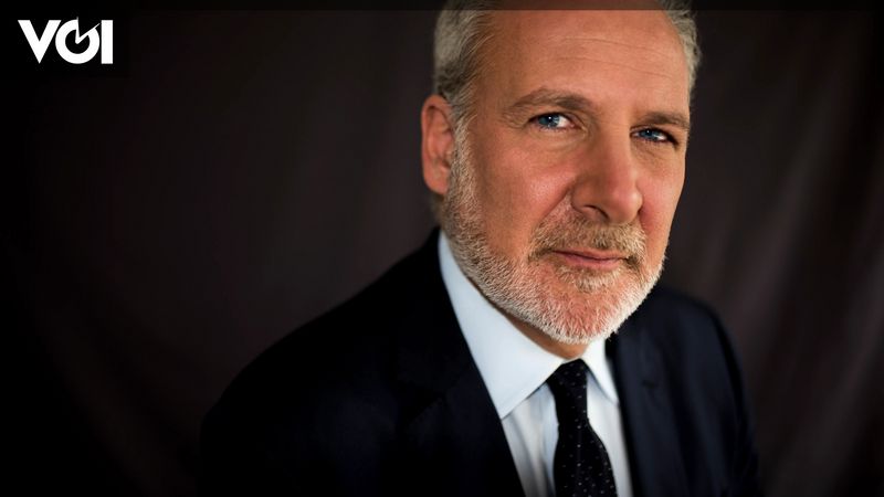 Peter Schiff Warns Inflation In The US Is Increasing, Bitcoin Is A Debate