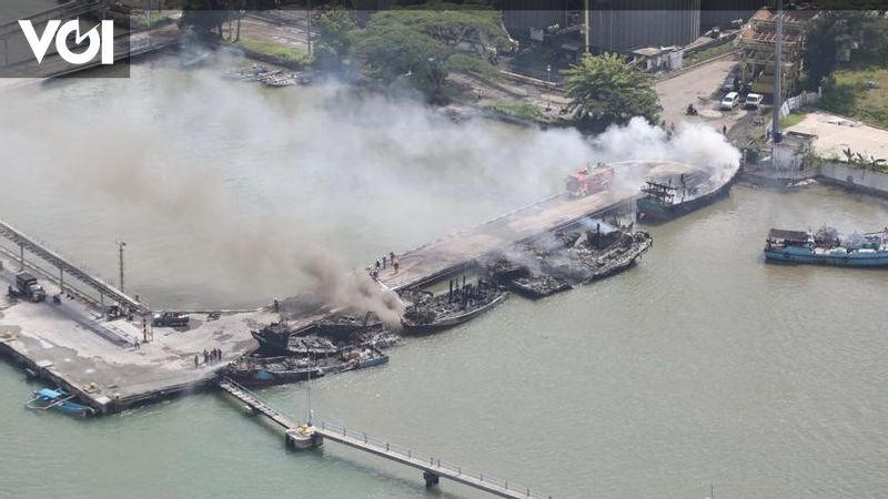 The Central Java Police Chief Deploys A Team To Investigate The Fire Of ...