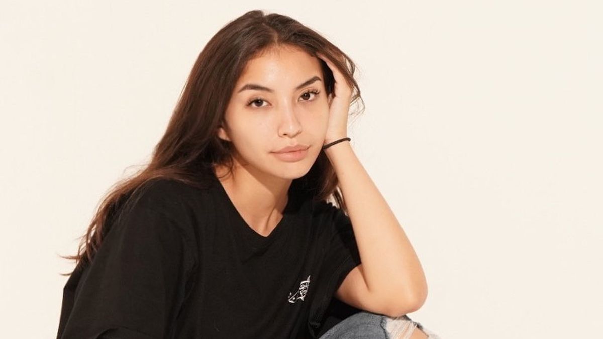 After Aurelie, Manohara now complains about experiencing violence by ...